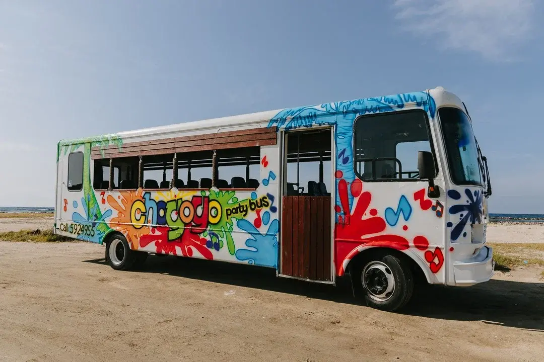 Chogogo Party Bus, Private Tours, Transfer & Events Aruba | Chogogo Tours